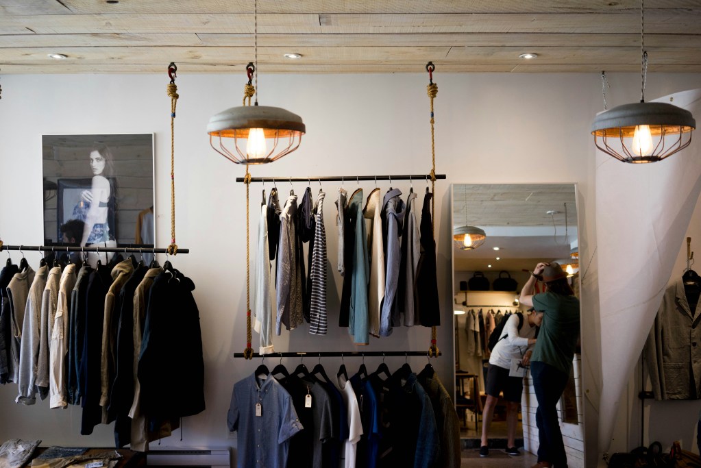 Discovering the Best Clothing Stores Near You: A Comprehensive Guide